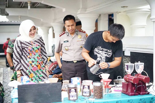 Ngopi Merapi Bareng Bupati – Pemerintah Provinsi Jawa Tengah Ngopi Merapi Bareng Bupati – Pemerintah Provinsi Jawa Tengah