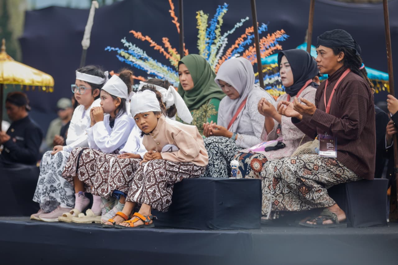Tradisi Cukur Rambut Gimbal Jadi Daya Pikat Pengunjung Dieng Culture ...