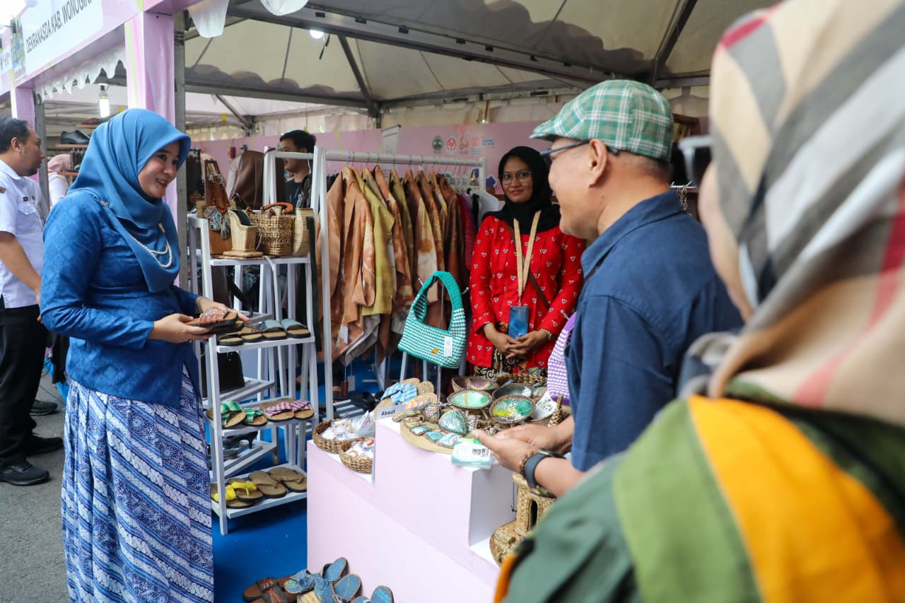 Manfaatkan Bahan Daur Ulang, Produk UMKM Lokal ini Tembus Pasar Global ...