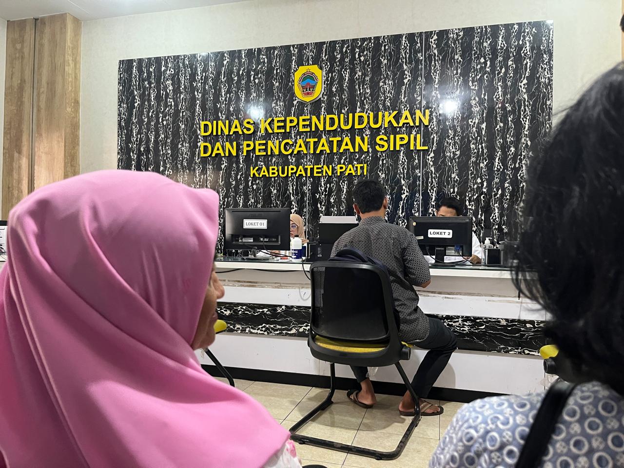 Pelayanan Publik di Pati Berjalan Normal, Warga: Tidak Ada Hambatan ...