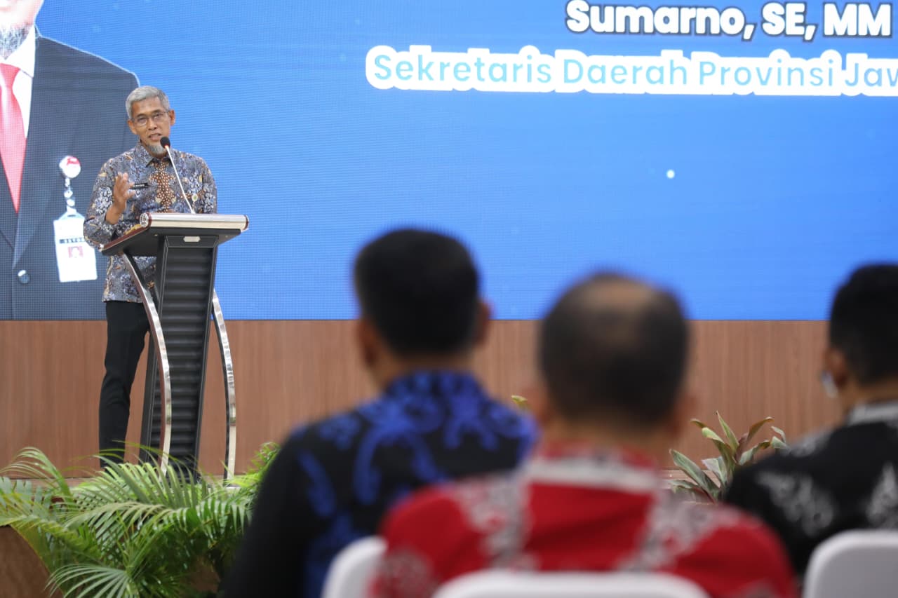 Slogan “Ngopeni Nglakoni” Gubernur Ahmad Luthfi Tuai Apresiasi ...