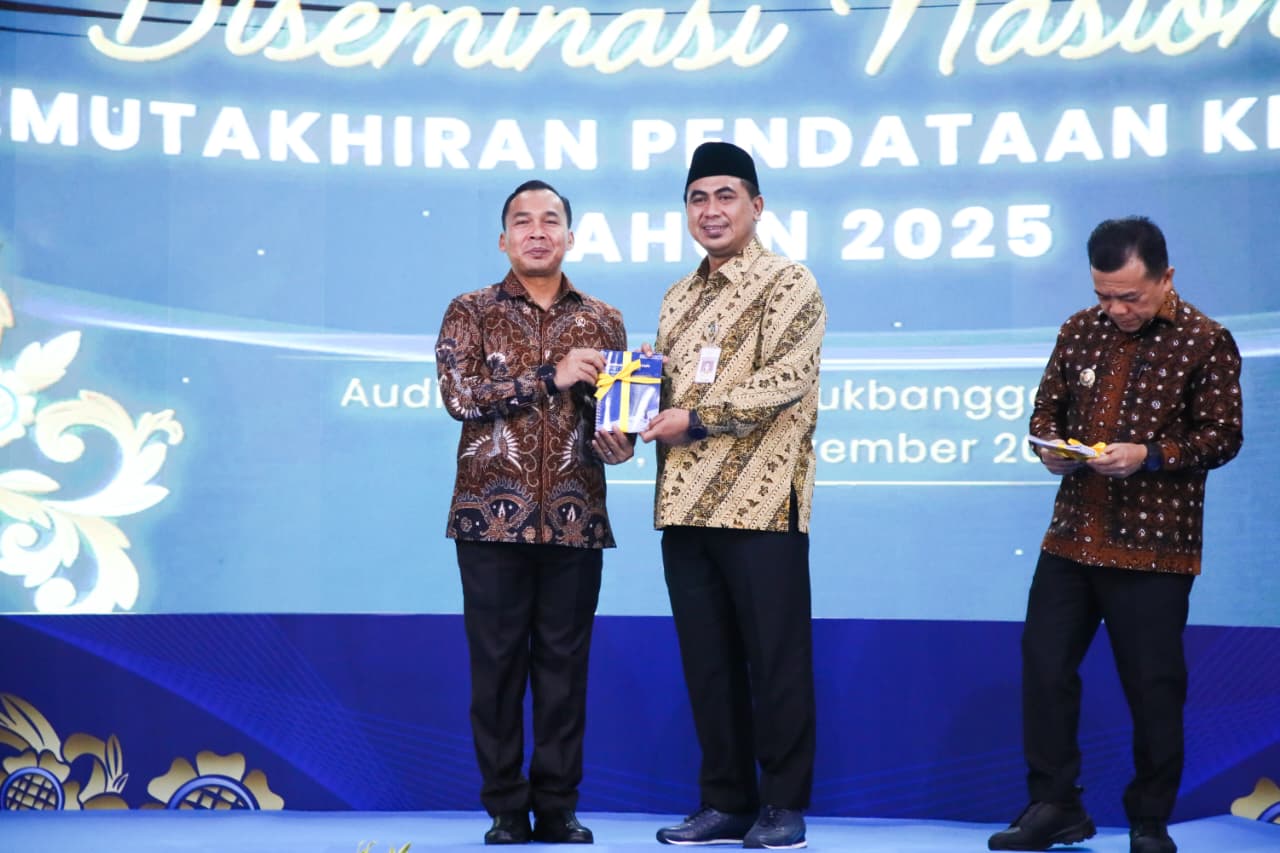 Miliki Kualitas Data yang Baik, Pemprov Jateng Raih Penghargaan dari ...